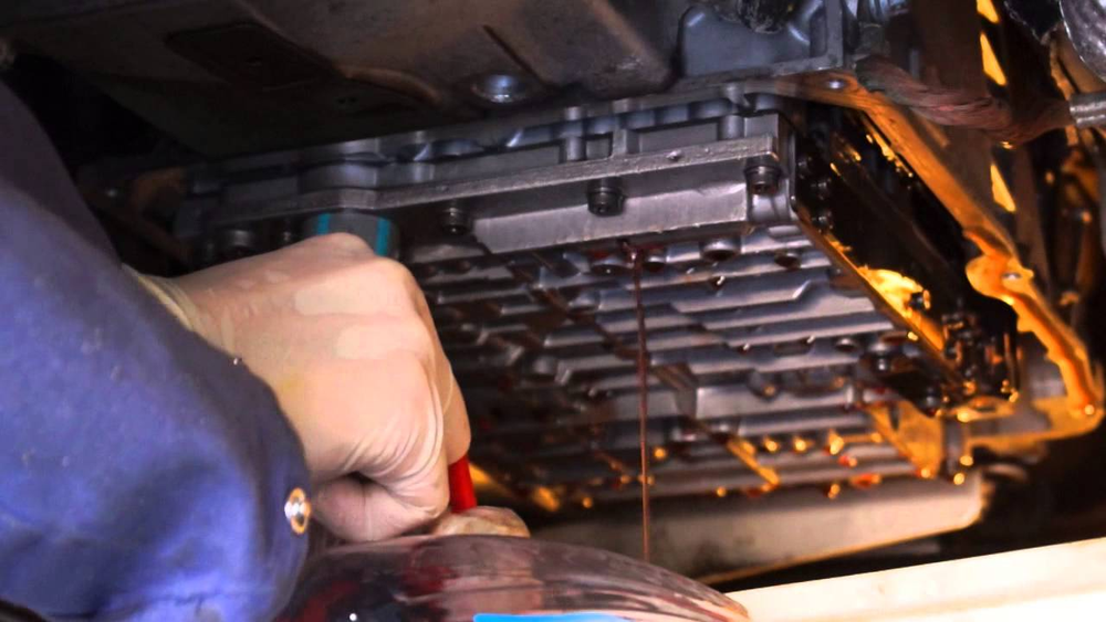 Mercedes Automatic Transmission Gearbox Oil & Filter Change 5G 7G 9G ...